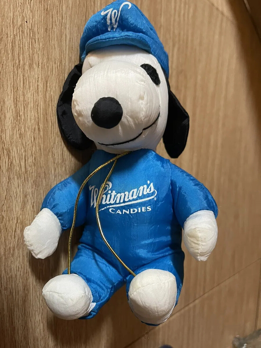 Peanuts Whitman's candy Snoopy stuffed animal promo box holder dog ...