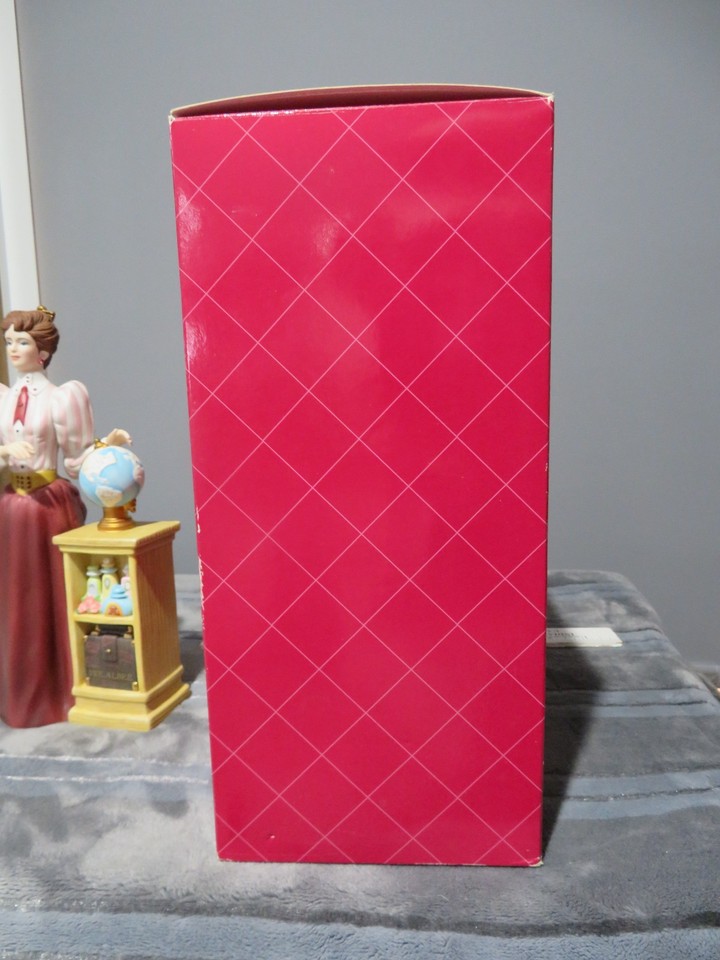 2010 AVON MRS ALBEE FULL SIZE NIB | eBay