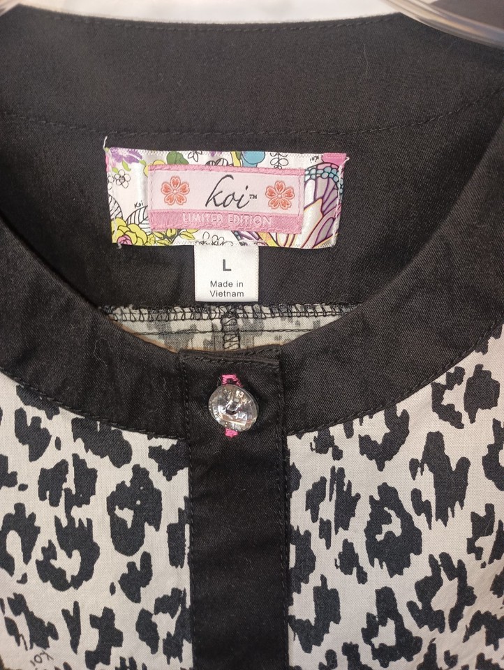 Large Koi Animal Print Scrub Jacket, 44 inch chest | eBay