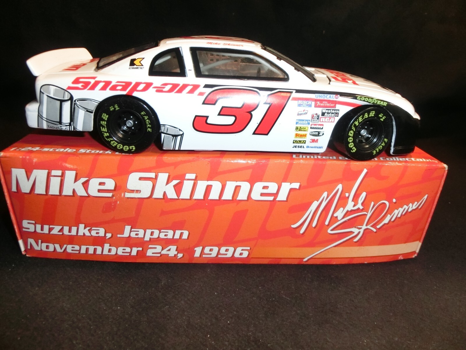 Mike Skinner #31 / 1996 Monte Carlo / Suzuka Japan C/W/C 1/24 Diecast ...