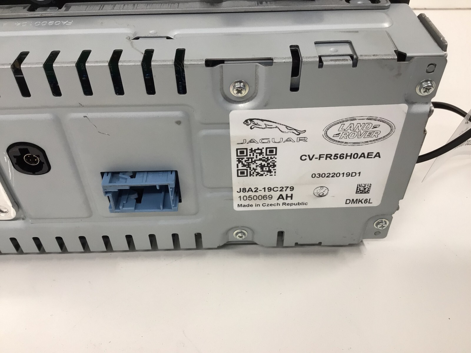 2018-2022 LAND ROVER RANGE ROVER VELAR DASH DISPLAY SCREEN MONITOR J8A2 ...