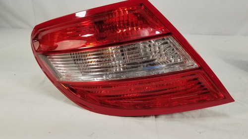 2008-2011 Mercedes-Benz W204 C300 C350 Driver Left Tail Light 204-820 ...