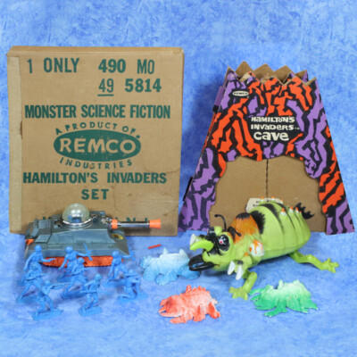 1964 HAMILTON'S INVADERS SET in Box by REMCO w/Working HORRIBLE ...