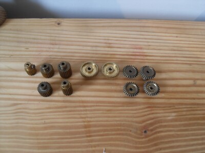 Meccano Compatible 4 Bevel Gears, 2 Spur Gears , 3 x 0.5" Gears, 2 x 0. ...