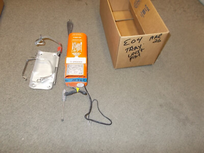 E-O4 406 MHZ ELT ( UNIT AND TRAY, & ANTENNA ) | eBay