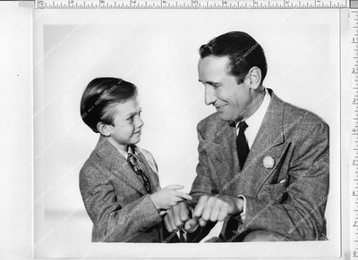 jo-5329 1941 orig photo Victor Jory, Danny Mummert - film The Stork ...