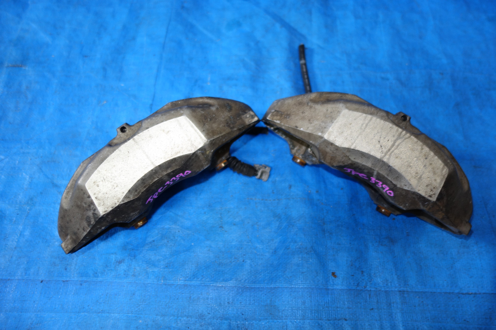 Lexus LS430 Front 4 Pot / Piston Brake Calipers OEM 2001-2006 OEM Left ...