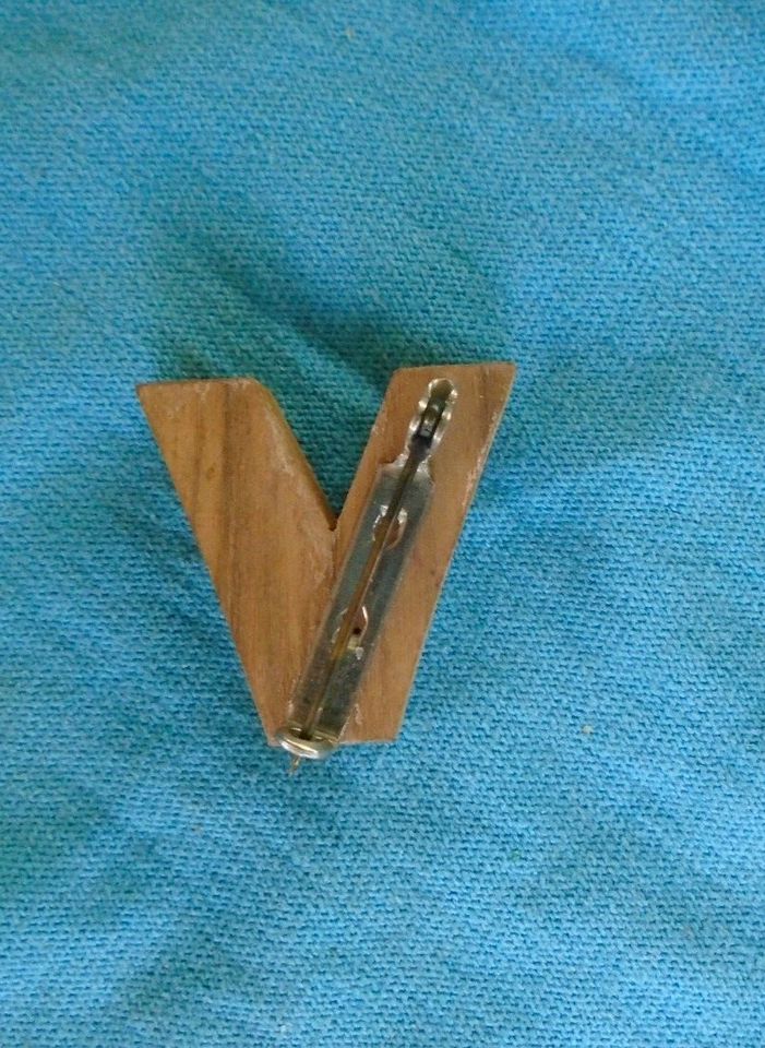 WWII V for Victory pin, made of wood | eBay