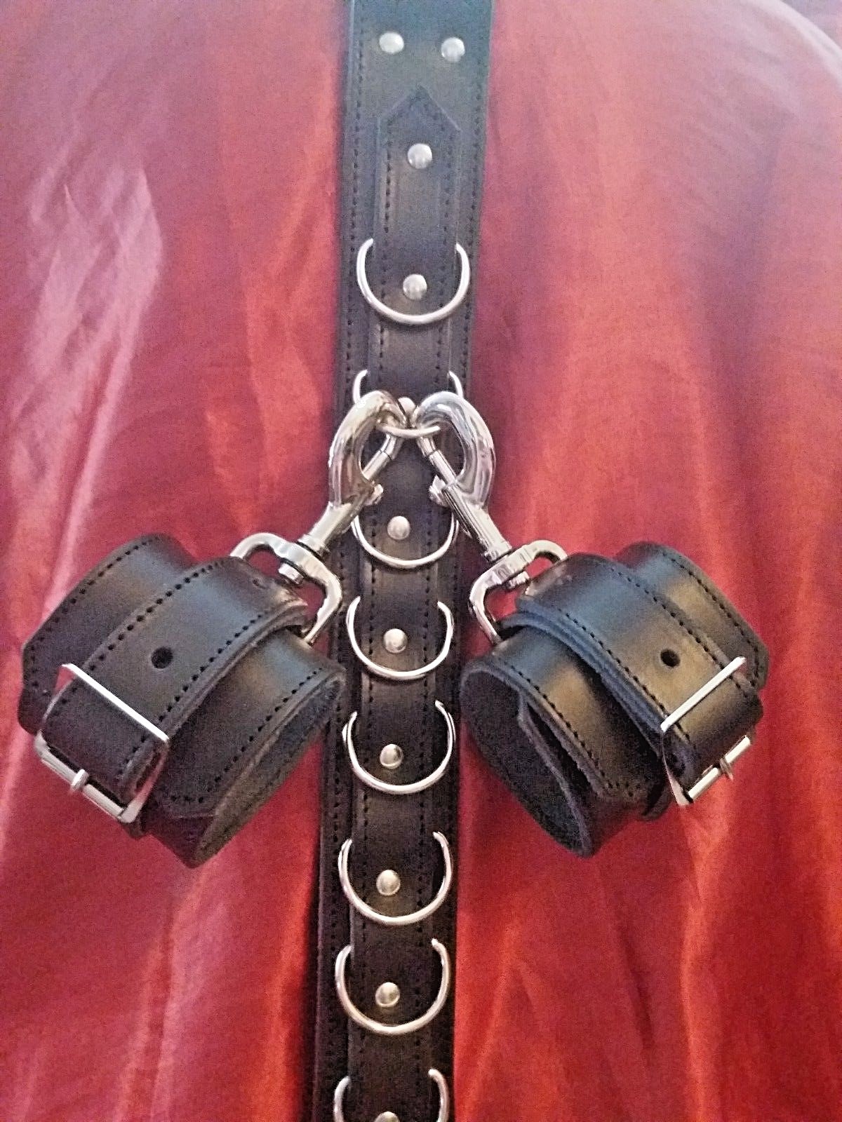 Bondage Neck Bound To Wrist Half Hog Tie & Cuffs Black Leather ...