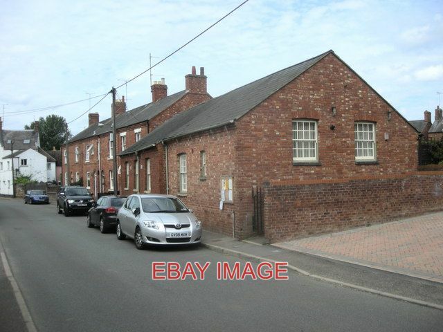 PHOTO WEEDON-NEW STREET COTTAGES AND THE UNITED REFORMED CHURCH HALL ...