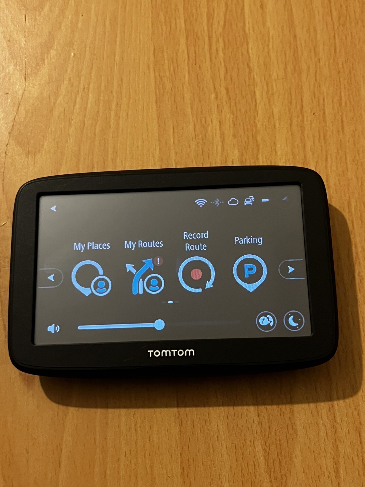 TOMTOM Go Basic 5” Smart WiFi GPS Sat Nav UK & Full EUROPE Lifetime ...