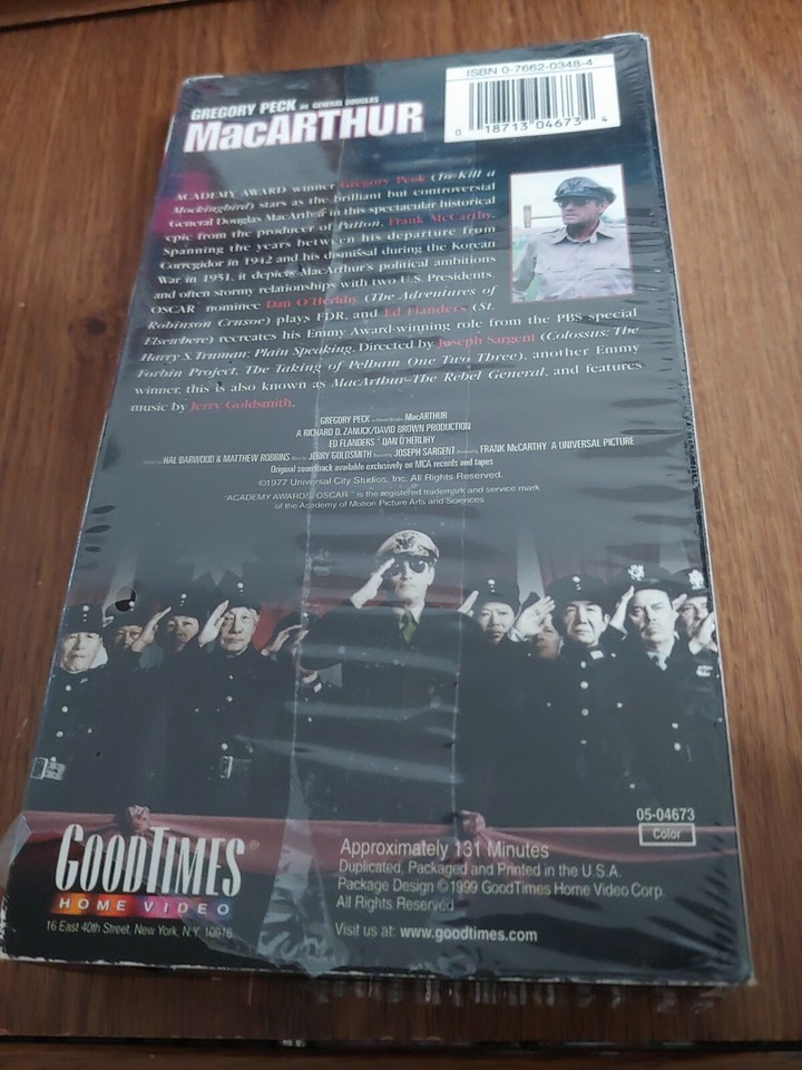 MacArthur (VHS, 1990) Gregory Peck 96895504136| eBay