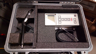 Fluke 190 Geiger Counter / Radiation meter / Pancake probe (measures a ...