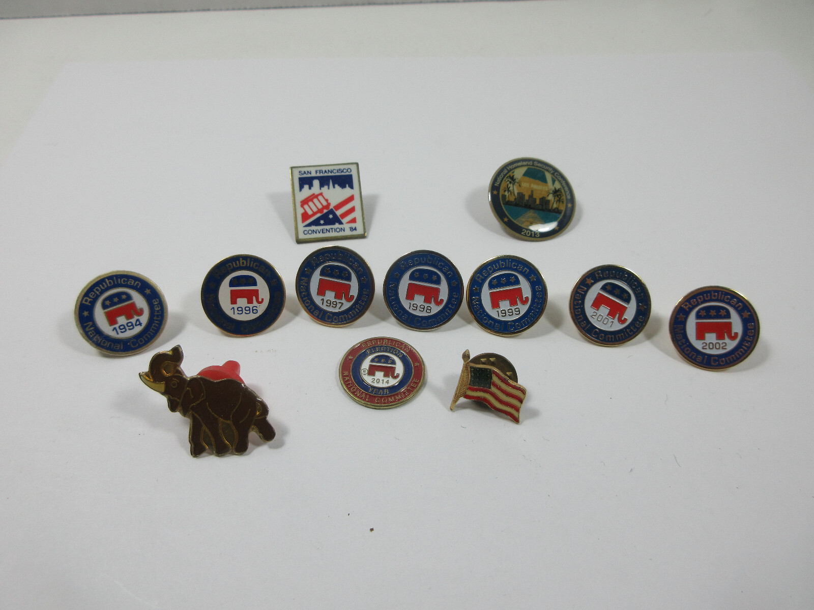 lot 12 RNC Republican National Committee political conservative lapel ...