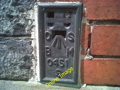 Photo 6x4 OSBM Flush Bracket S0451 - Lampeter Town Hall Lampeter ...