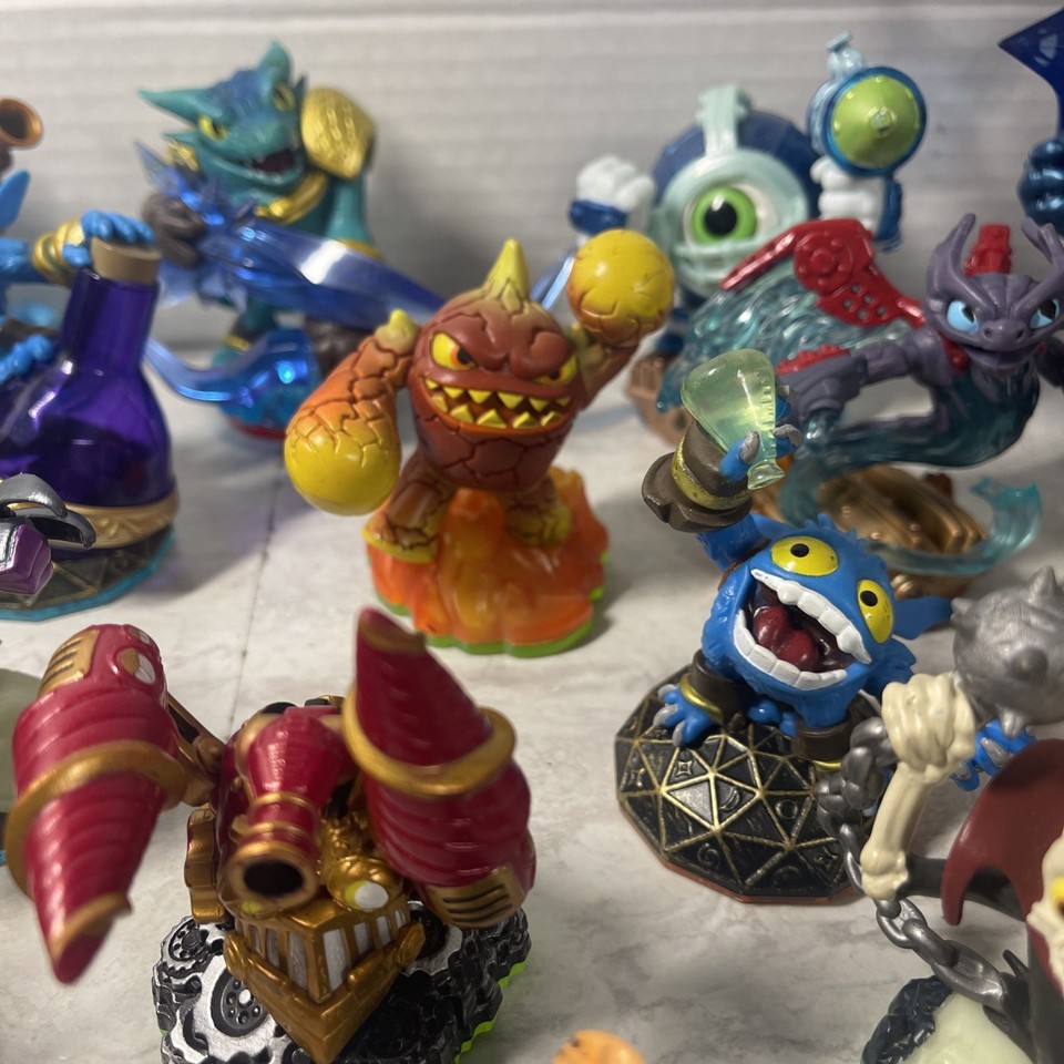 skylanders lot Of 43 W/Storage Bag, 5 New Sealed,6 portal Of Power,2 ...