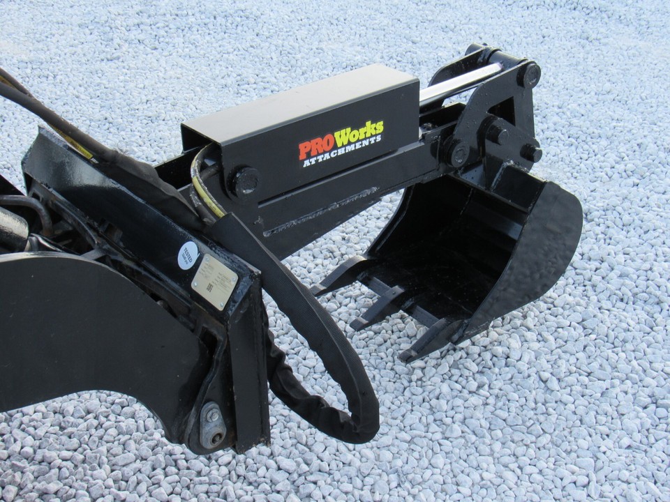 Hydraulic Backhoe Attachment with 12" Bucket Fits Toro Dingo Mini Skid ...