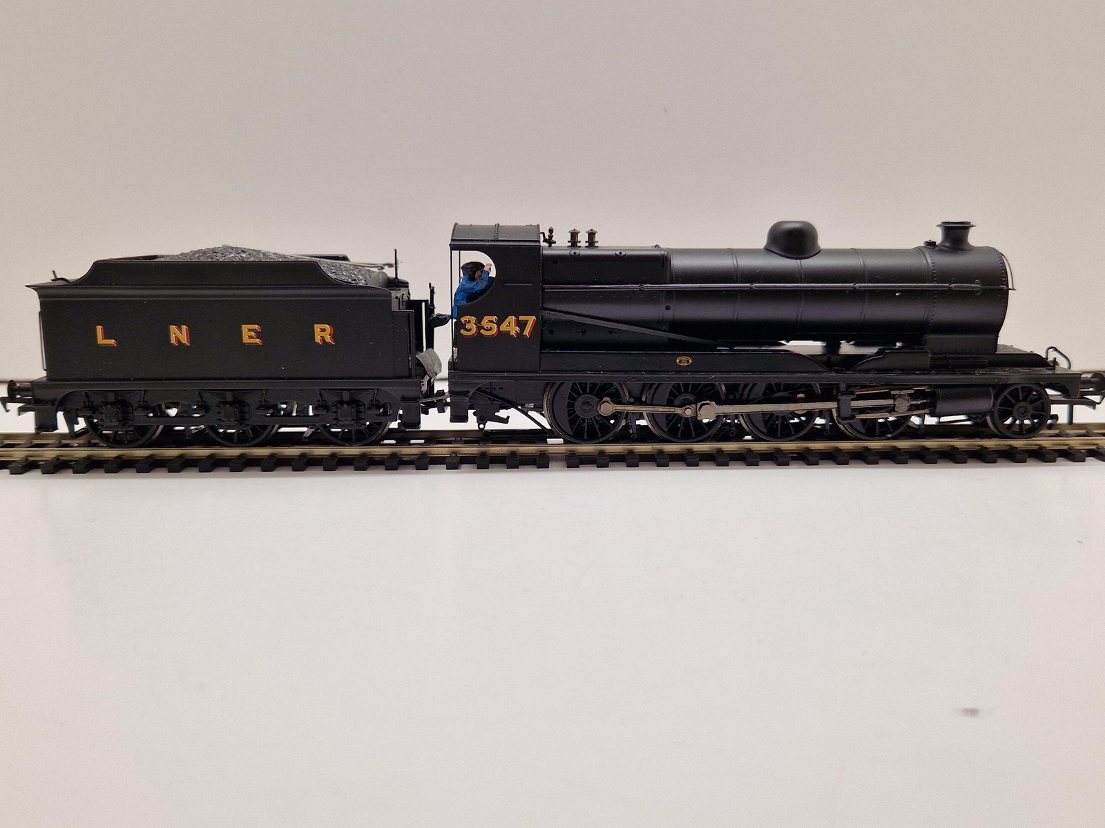 Bachmann 31-005 Robinson 04 2-8-0 LNER Black, DCC ready | eBay
