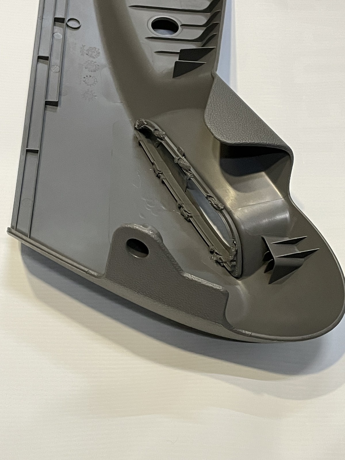 2014-2018 SILVERADO SIERRA GRAY PASSENGER SIDE SEAT BEZEL TRIM PANEL ...