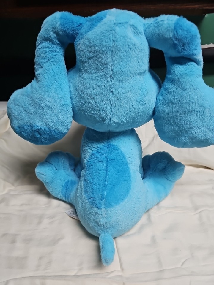 Just Play Blue’s Clues & You! Big Hugs Blue 16-inch Plush Bedtime ...