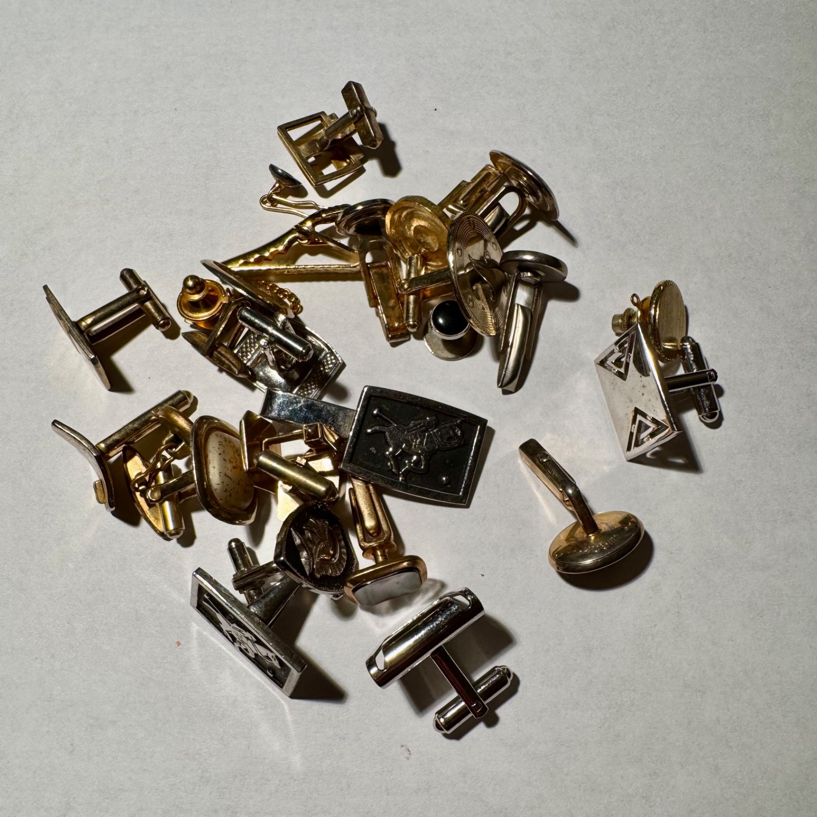 Lot of Vintage Single Cuff Links, Tie Tack, Tie Clips Upcycle, Craft ...