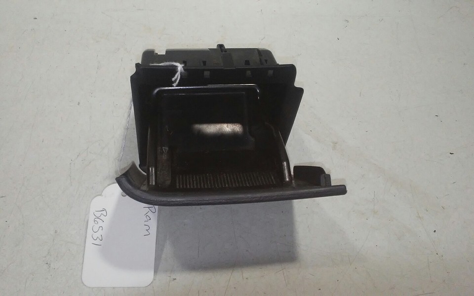03 04 05 DODGE RAM ASHTRAY WITH INSERT SLATE / BLACK OEM ASH TRAY B6531 ...