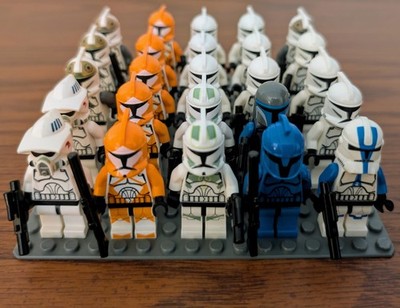 LEGO Star Wars Lot of 25 Retired/Rare Minifigures Clones & Clone Wars ...