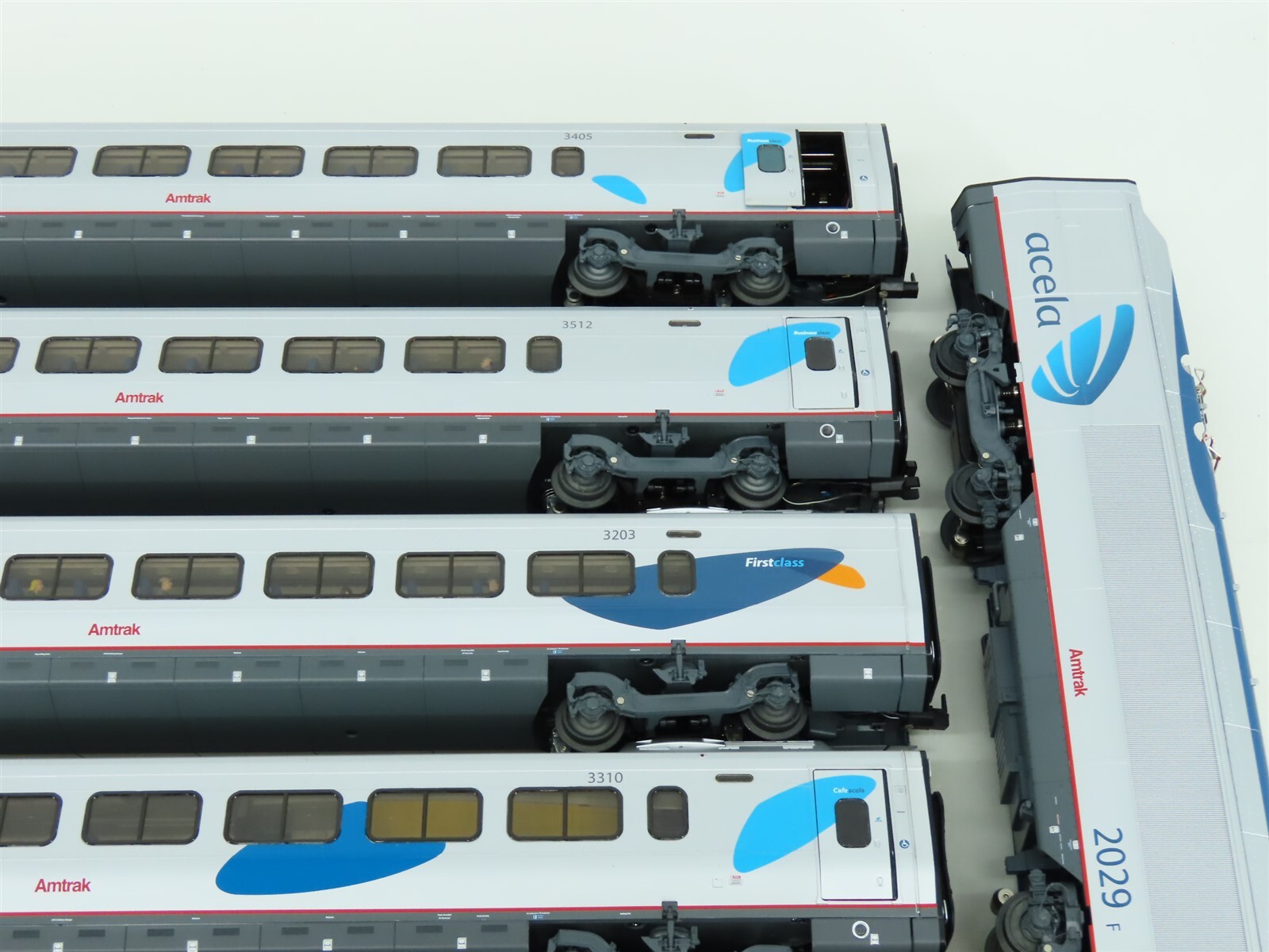 Lionel Amtrak Acela Electric Locomotive Train Set - 631714 for sale ...