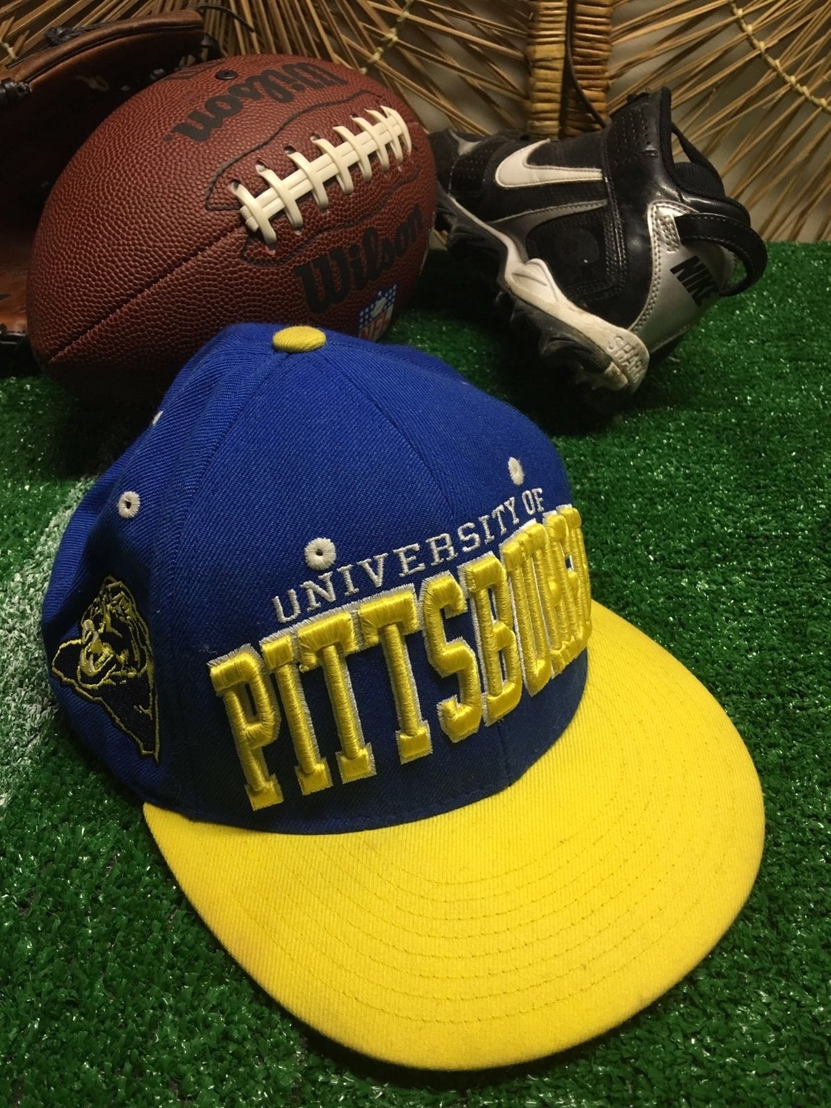 University of Pittsburgh Hat (PITT) Snapback; Zephyr Sanpback Light ...