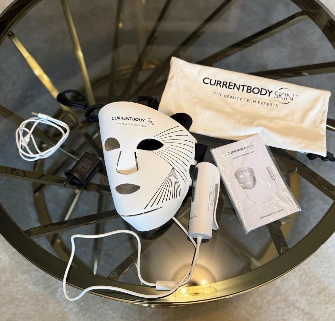 CurrentBody Skin LED Red Light Therapy Face Mask Series 2 | eBay UK
