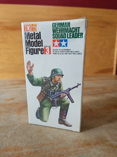Tamiya 1:25 German Wehrmacht Squad Leader Metal Model Figure Ser. 3 New ...