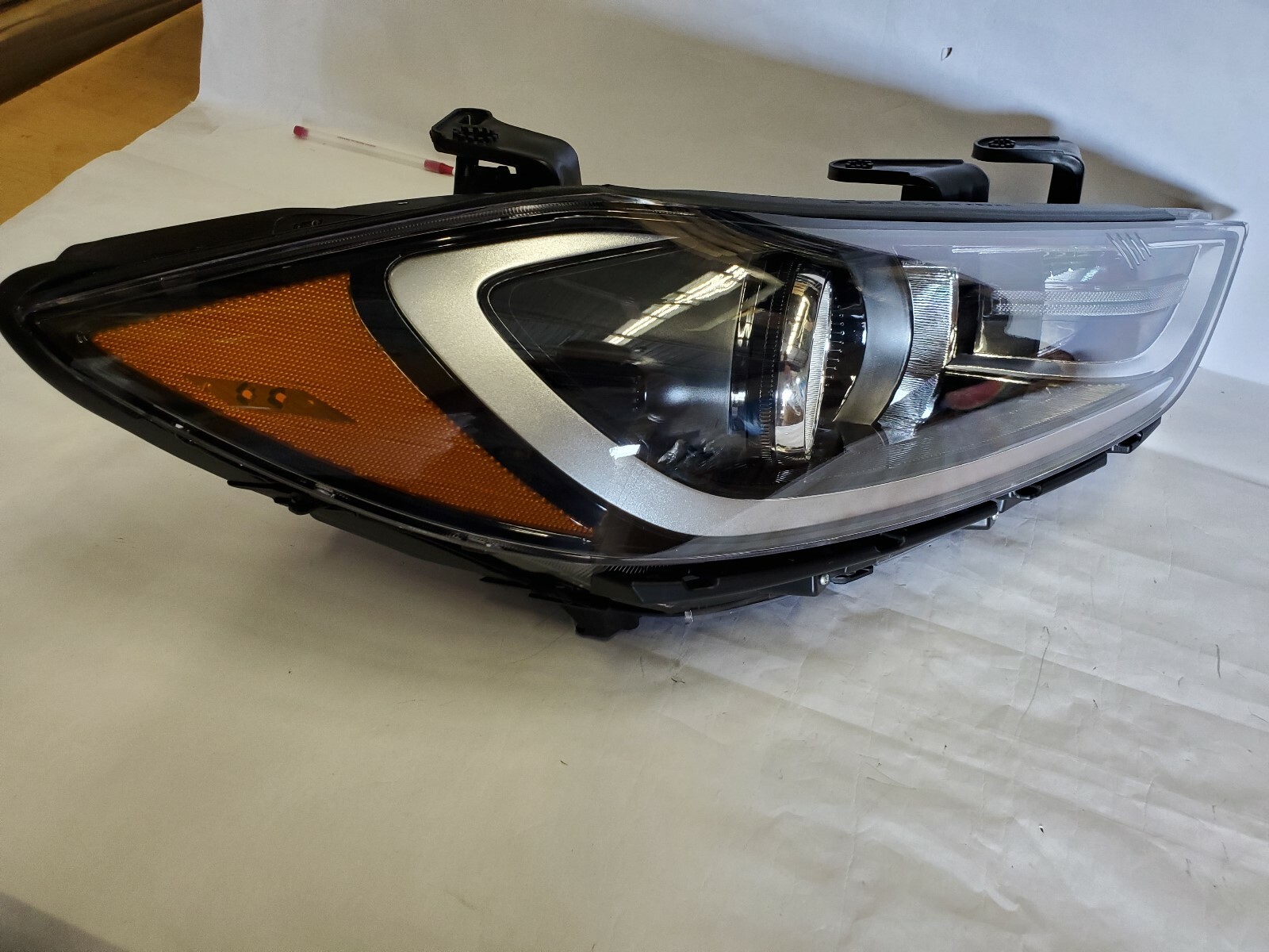 Headlights Halogen Projector RH Side Fit Hyundai Elantra 2017-2018 ...