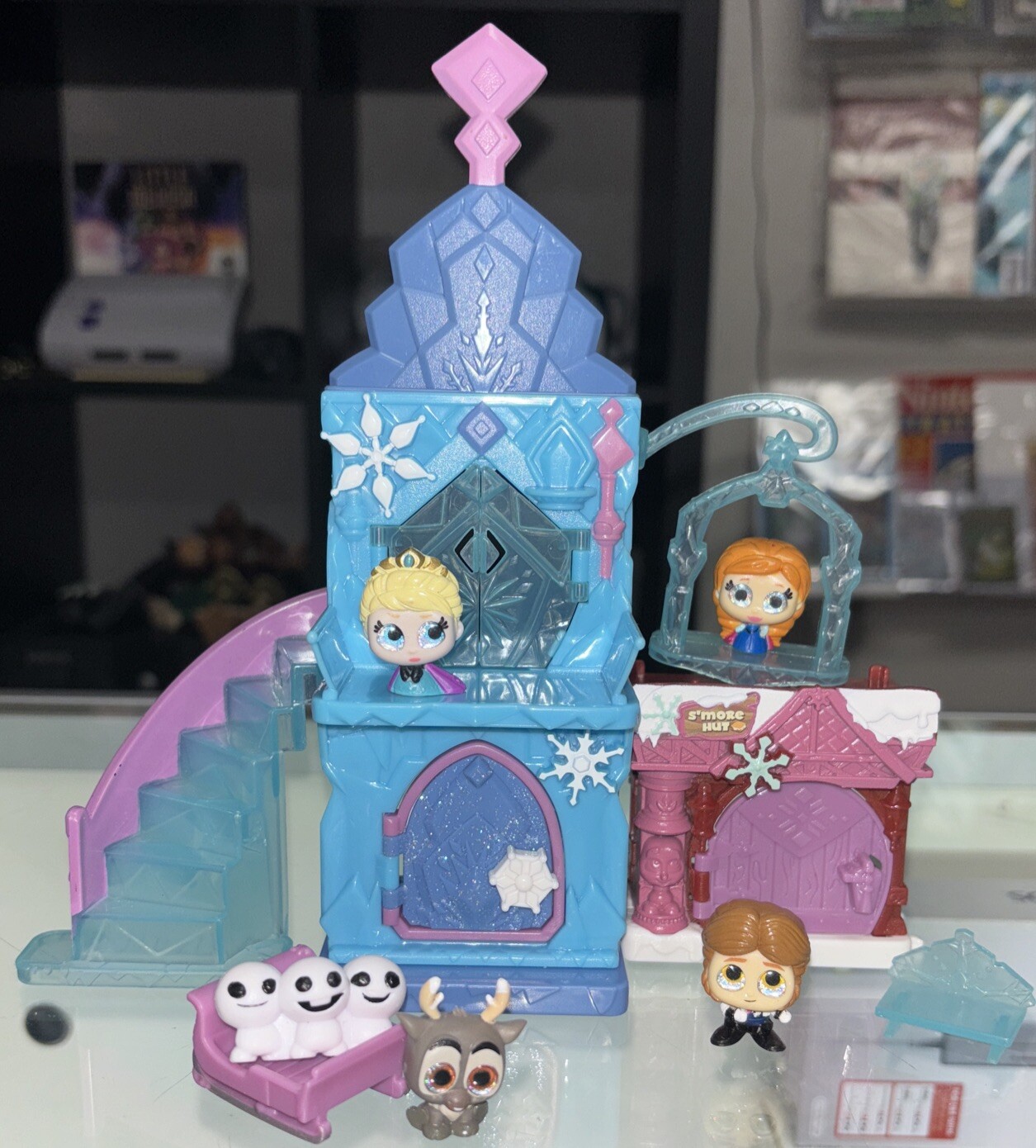 Disney Doorables Multi Stack Playset Frozen Ice Castle Elsa, Anna, Hans ...