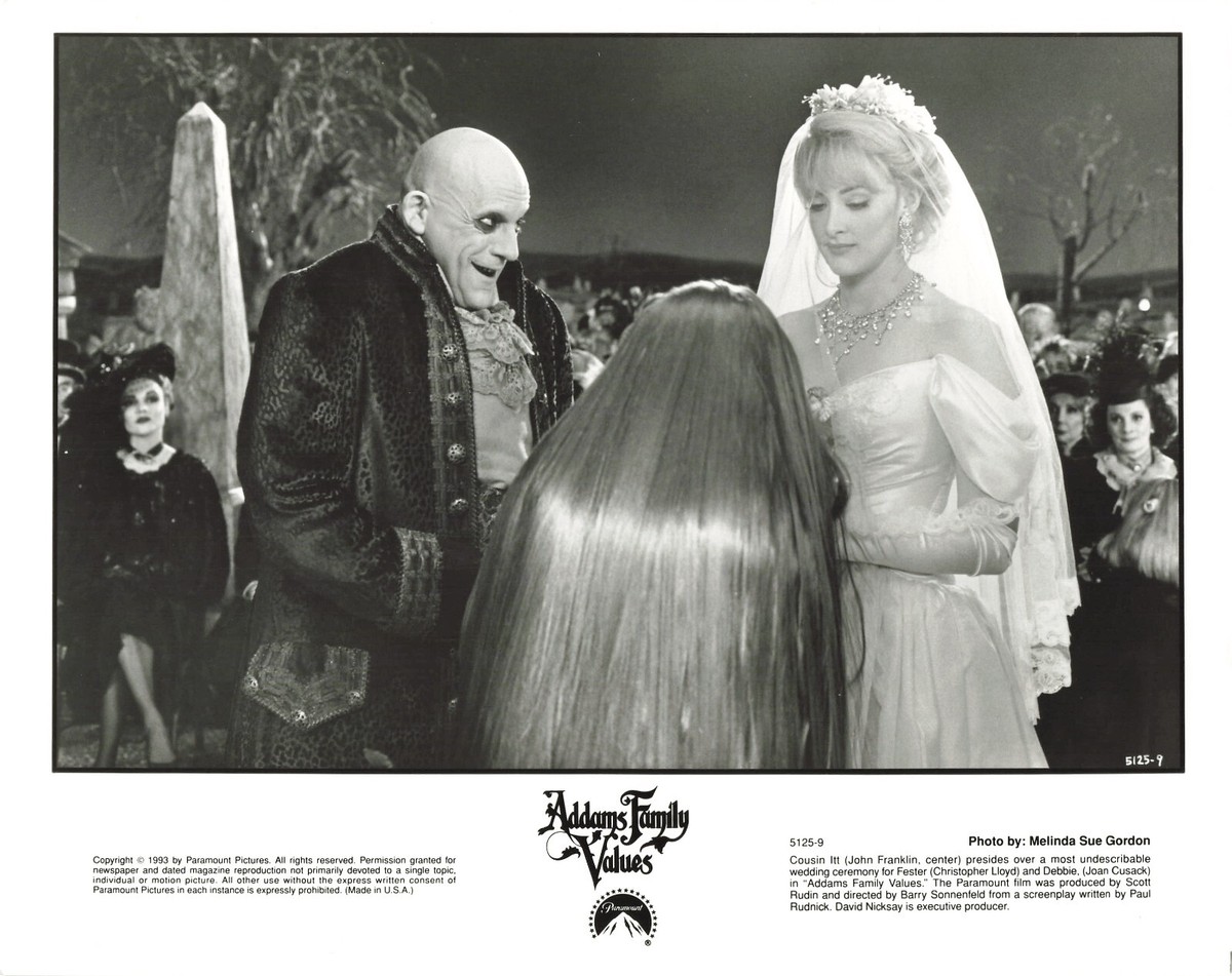 Addams Family Values Debbie And Fester