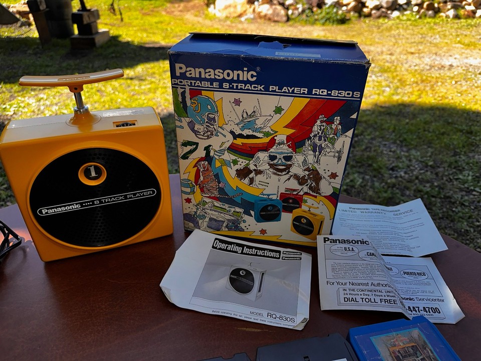 Panasonic RQ-830S Portable 8 Track Player w/Box 24 Tapes TESTED New ...