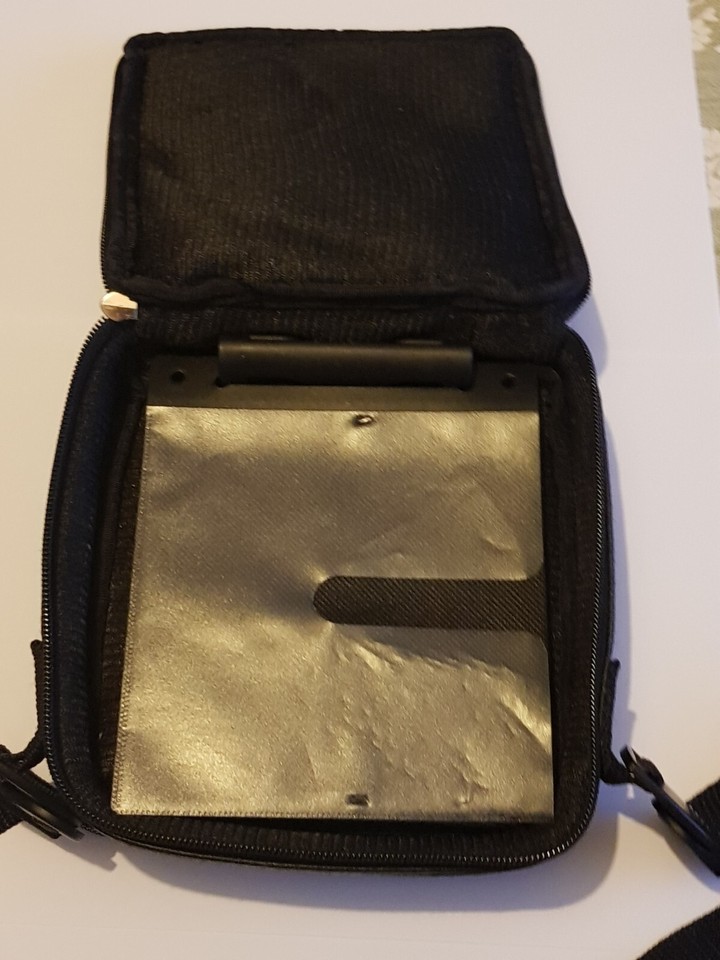 Memorex Portable CD Player Walkman Carry Case Black CD Sleeve Storage ...