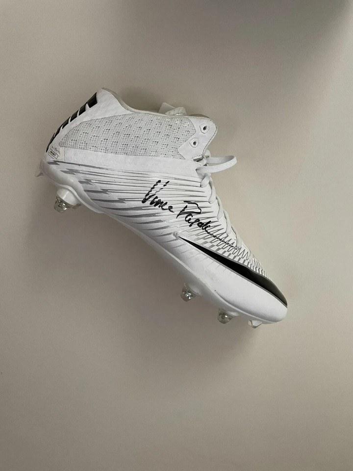 Wall Mounted Cleat, Boot, Shoe Display Stand | eBay UK