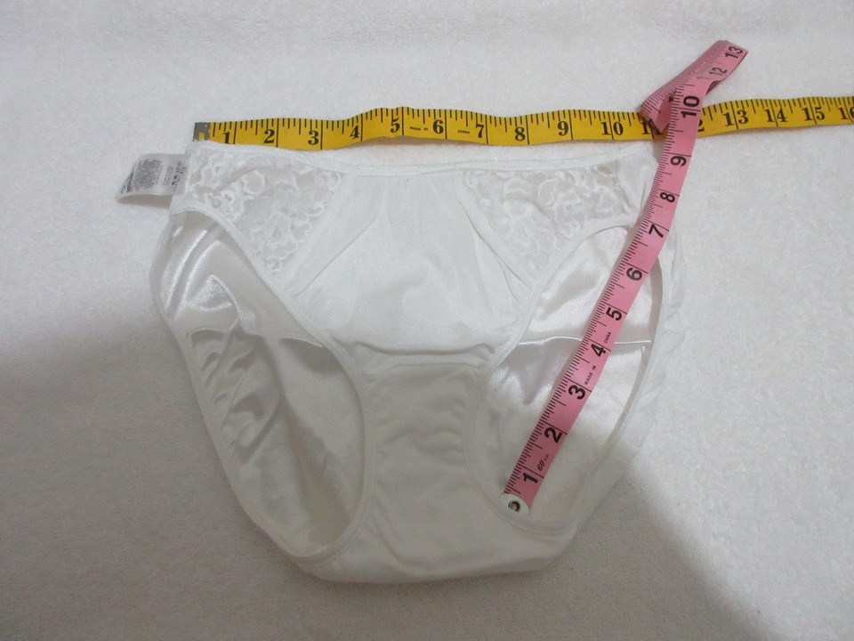 Vanity Fair Second Glance Satin Bikini - 46-270 - White - M/6 - MENDER ...