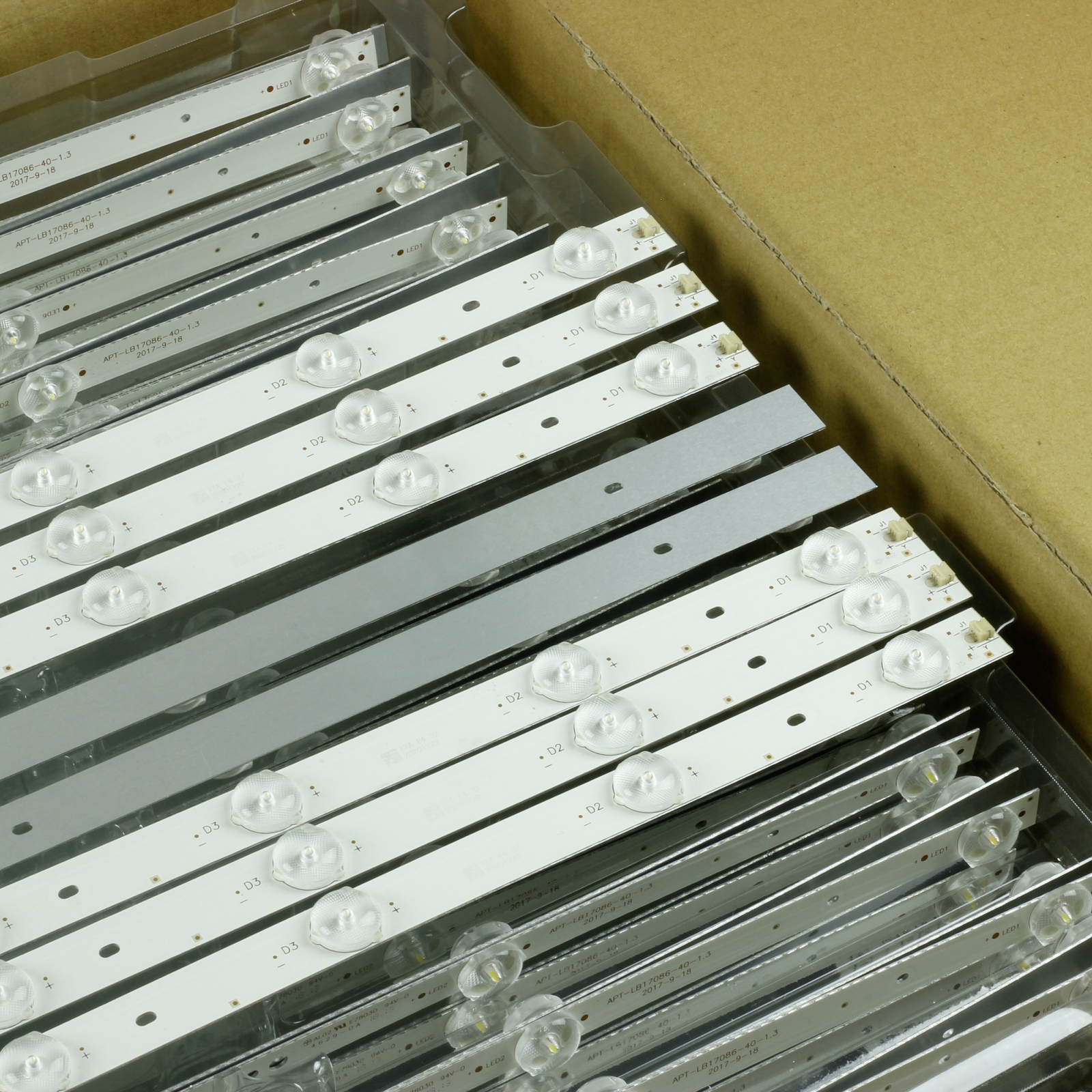 LED strips For Hisense 40H3E 40H5E 40H3C LTDN40D36EU LSC400HM09 ...