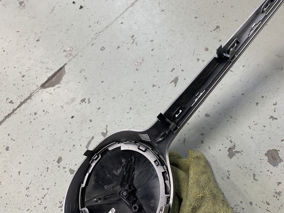 Mercedes Benz New C300 C43 AMG C63 AMG 2019-2020 Illuminated Star OE ...