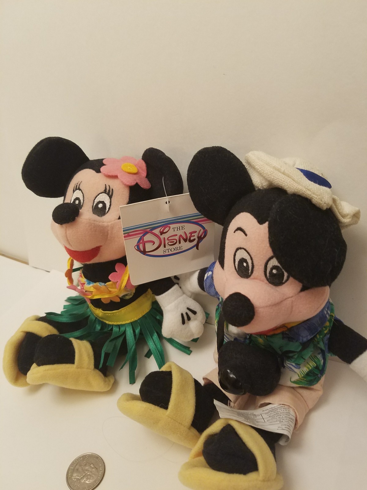 Disney TOURIST MICKEY & HULA MINNIE 9" Mini Bean Bag Plush Set | eBay