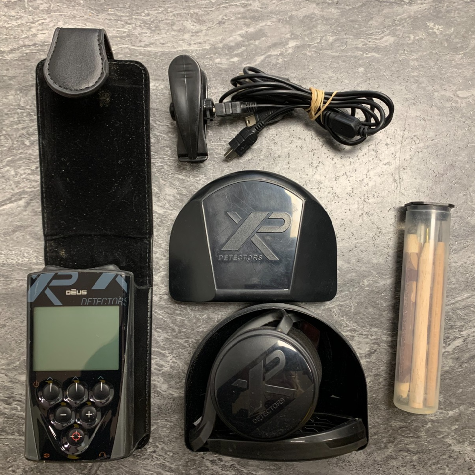 XP Deus 1 Metal Detector And Case. | eBay UK