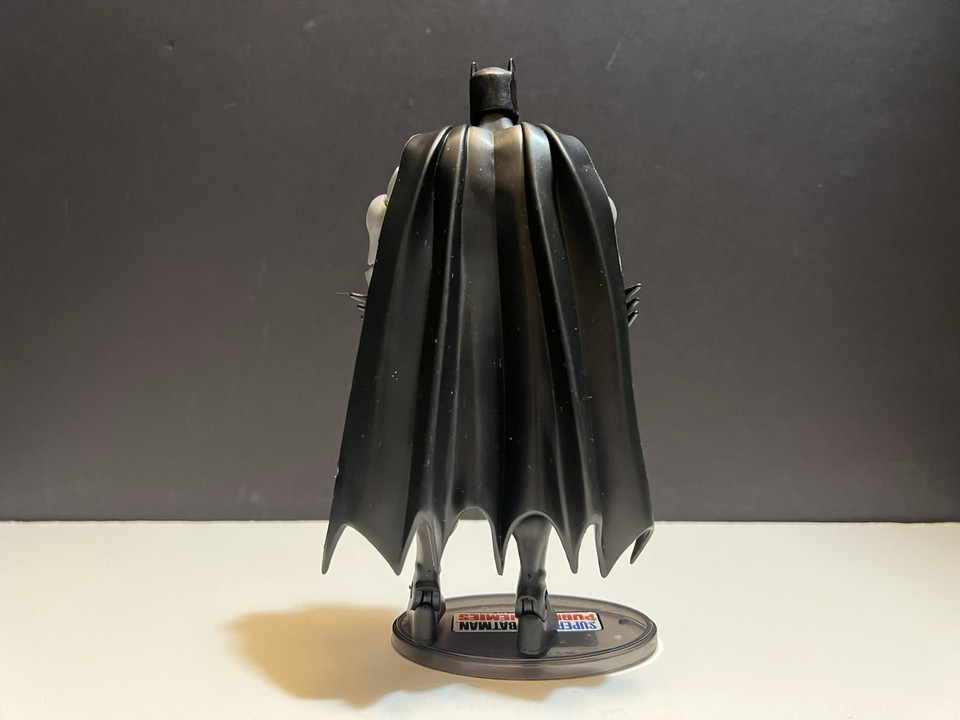 DC Universe Classics DCUC Batman 7” Action Figure Public Enemies Wave ...