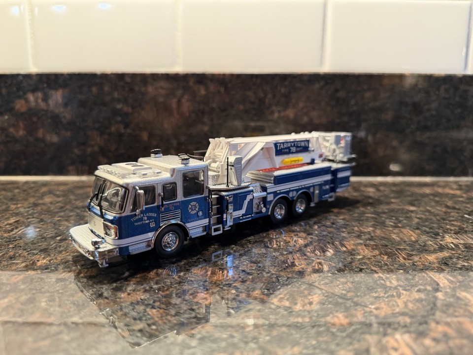 Code 3 American Lafrance Eagle Tarrytown, NY Fire Department Tower ...