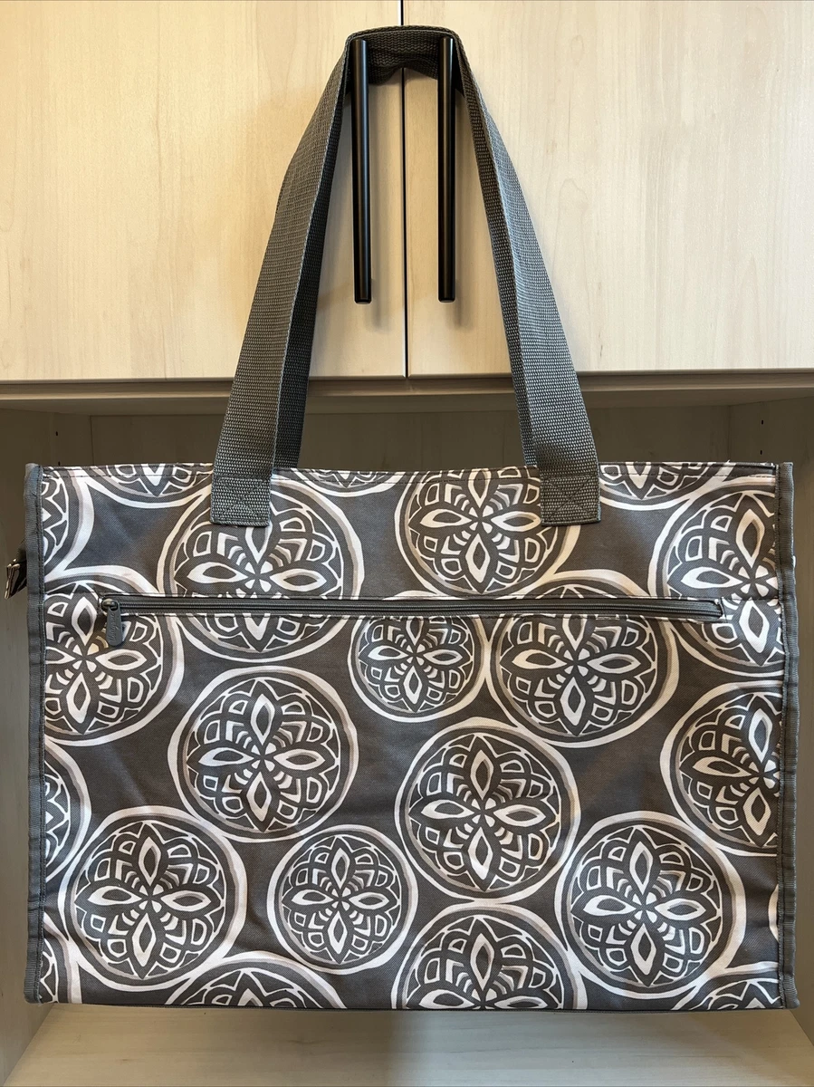 Thirty One Spring Catalog Collections