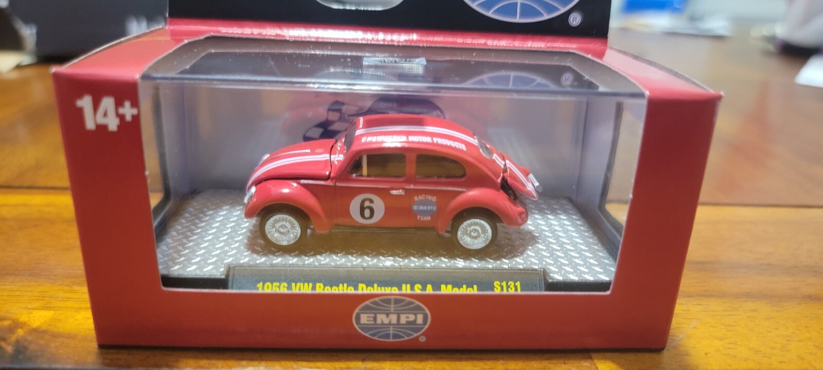 M2 Machines Empi Equipped 1956 VW Beetle Deluxe U.S.A Model Chase 1/750 ...