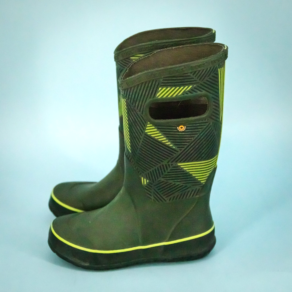 Bogs Kids Size 13 Green Geo Print Classic Pull On Tall Winter Snow Rain ...