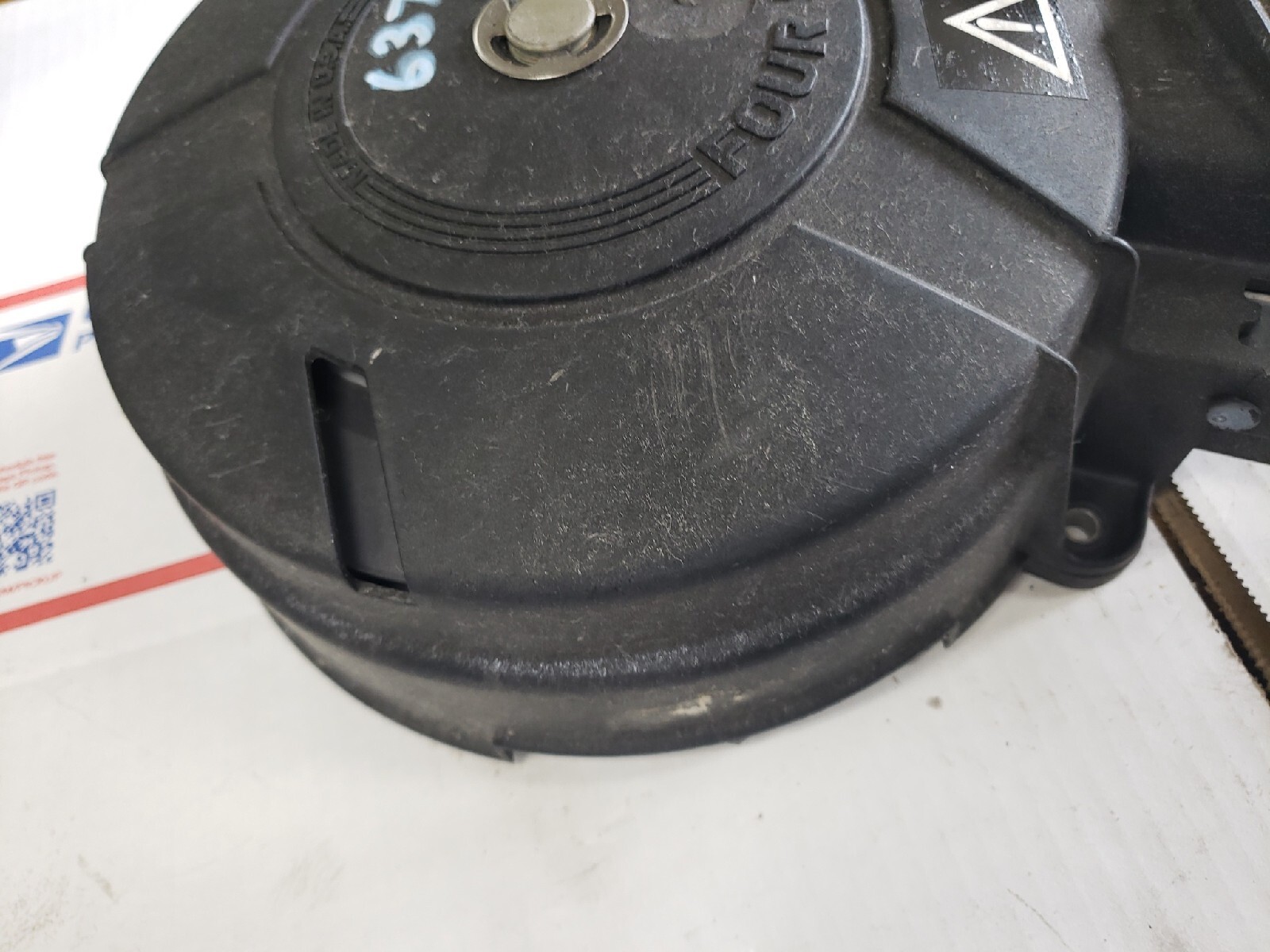 0750 OEM OMC Johnson Evinrude RECOIL STARTER ASSEMBLY 338730 337439 ...