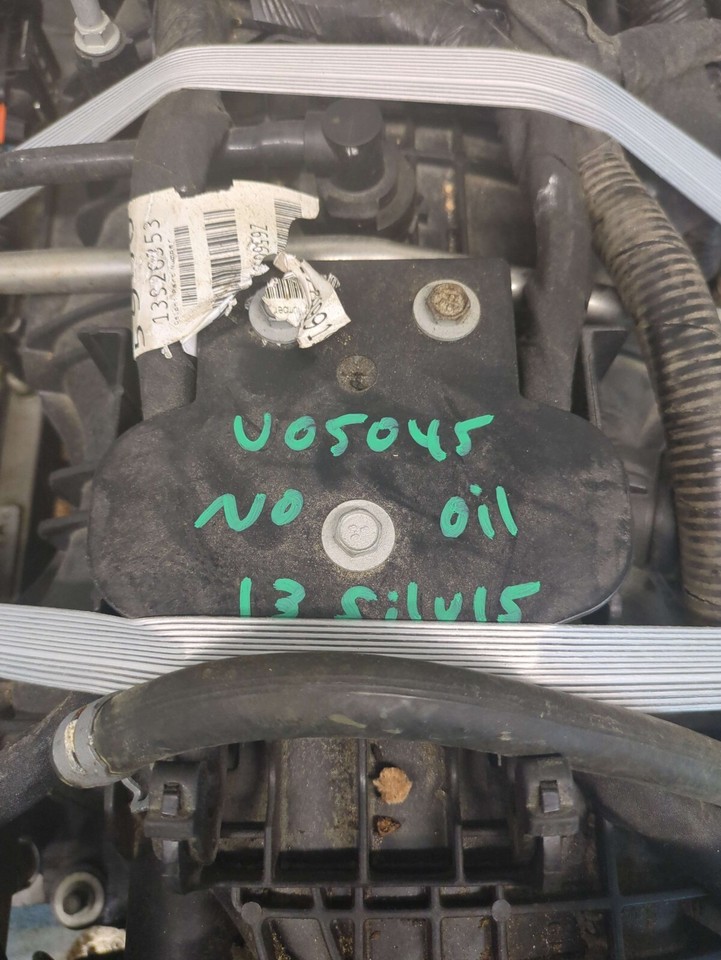 13 Chevy Silverado 1500 5.3L Gas Engine Assembly With 26,036 Miles Opt ...