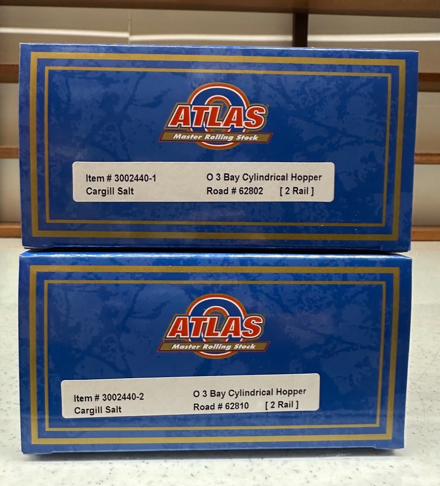 Atlas #3002440 O Scale 2 Rail Cargill Salt 3-Bay Cylindrical Hopper NEW ...